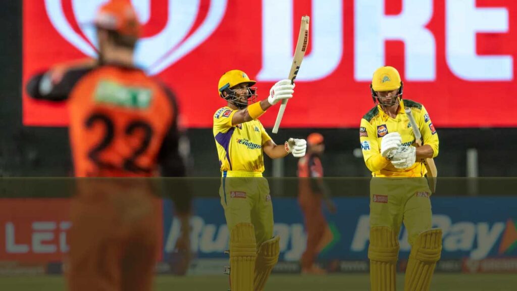 CSK 202/2 ; SRH 189/6 – Hitwicket