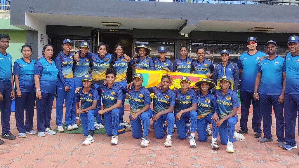 ශ්‍රී ලංකා යොවුන් කාන්තා පිල තුන්කොන් තරගාවලියක් සදහා බංග්ලාදේශයට ...