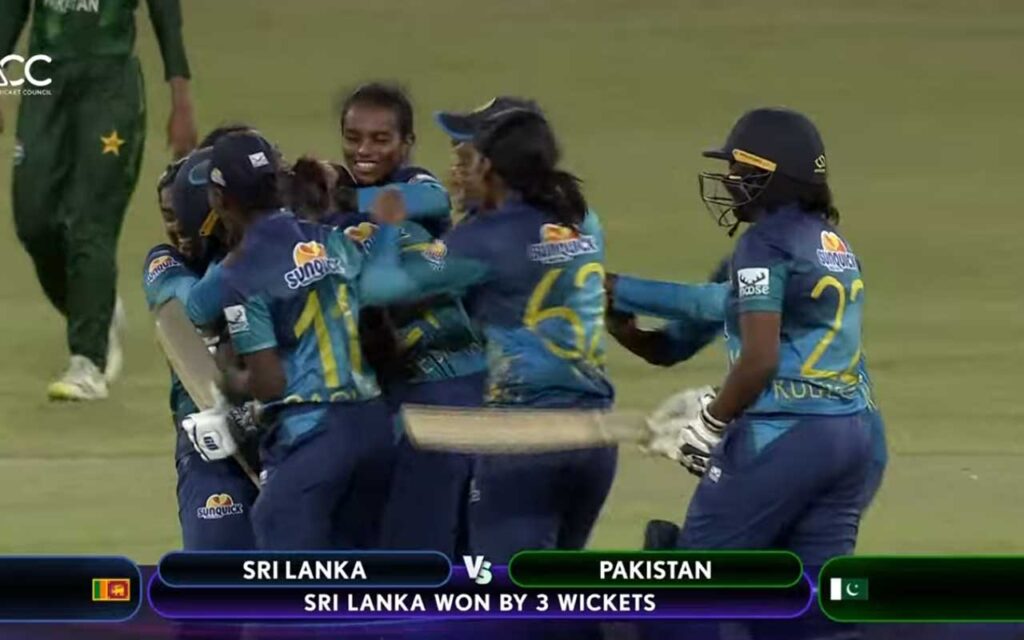 Women’s Asia Cup : තියුණු මුහුණුවරක් ගත් අවසන් පන්දුවාරය මෙන්න (Watch) – Hitwicket